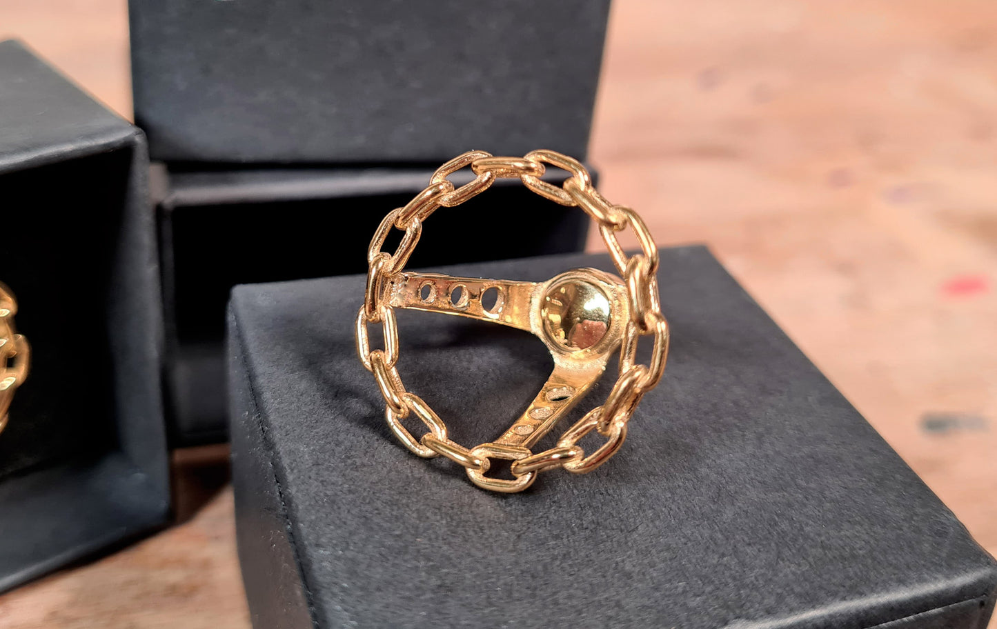 Miniature Steel Chain Steering Wheel GOLD – Jevries